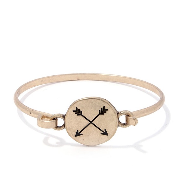 Jewelry | Arrow Engraved Bangle Bracelet Nwt | Poshmark